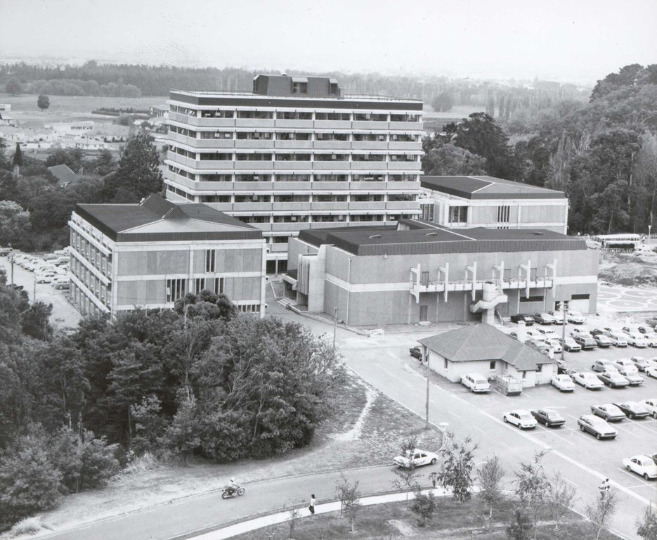 Timeline 1964–1992 – Massey becomes a university - Massey University