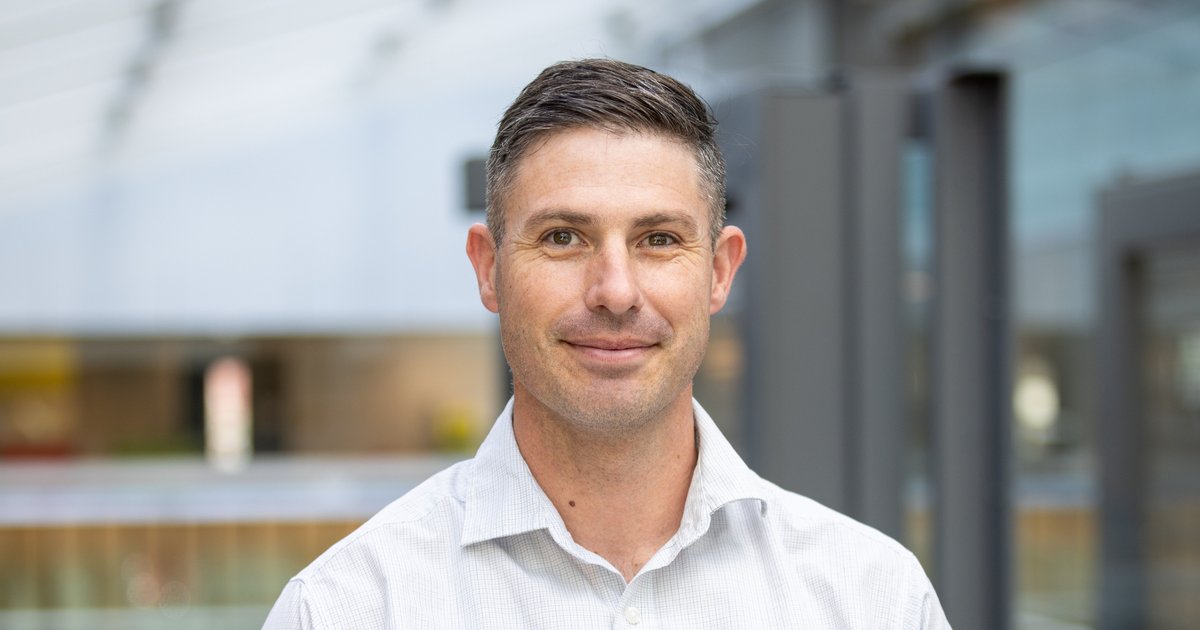 Student’s research on digital health for fall prevention is awarded ACC scholarship - Massey ...