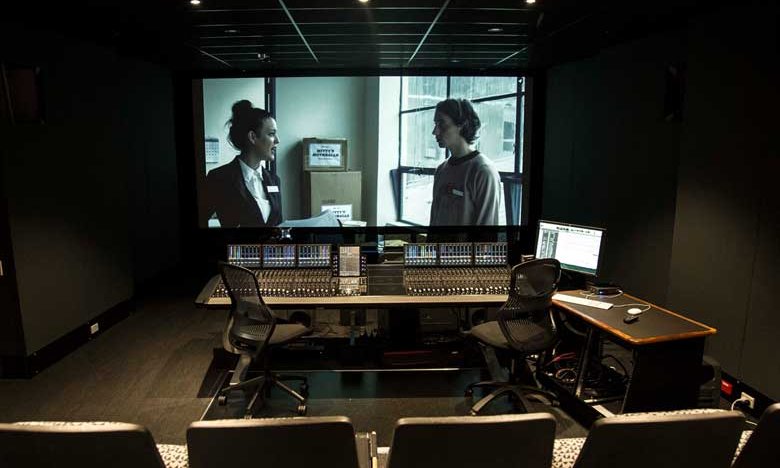 Study commercial music