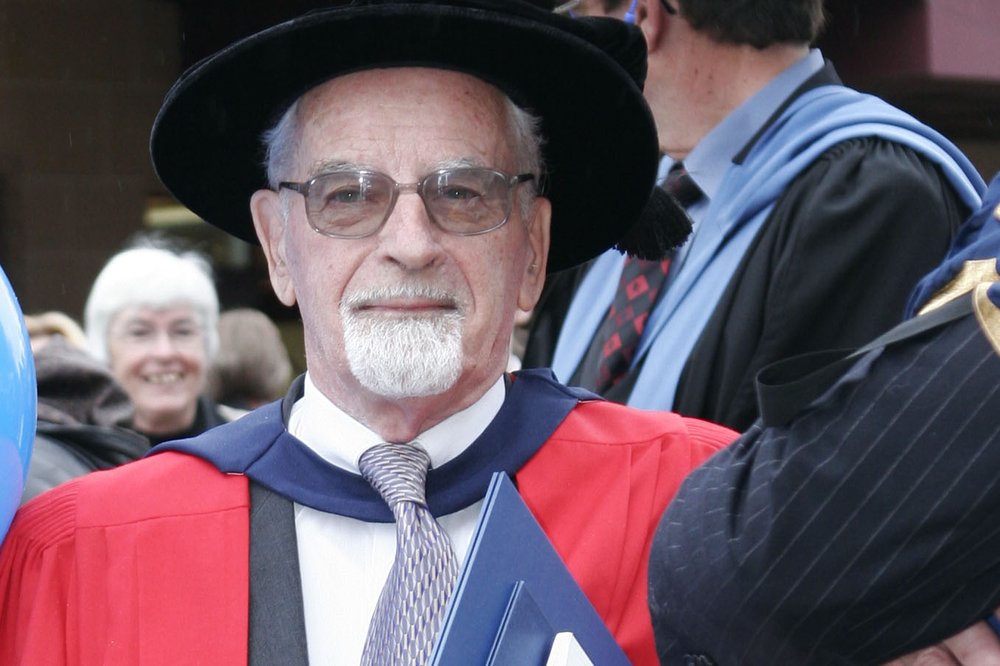 Remembering Professor Emeritus John Dunmore - Massey University