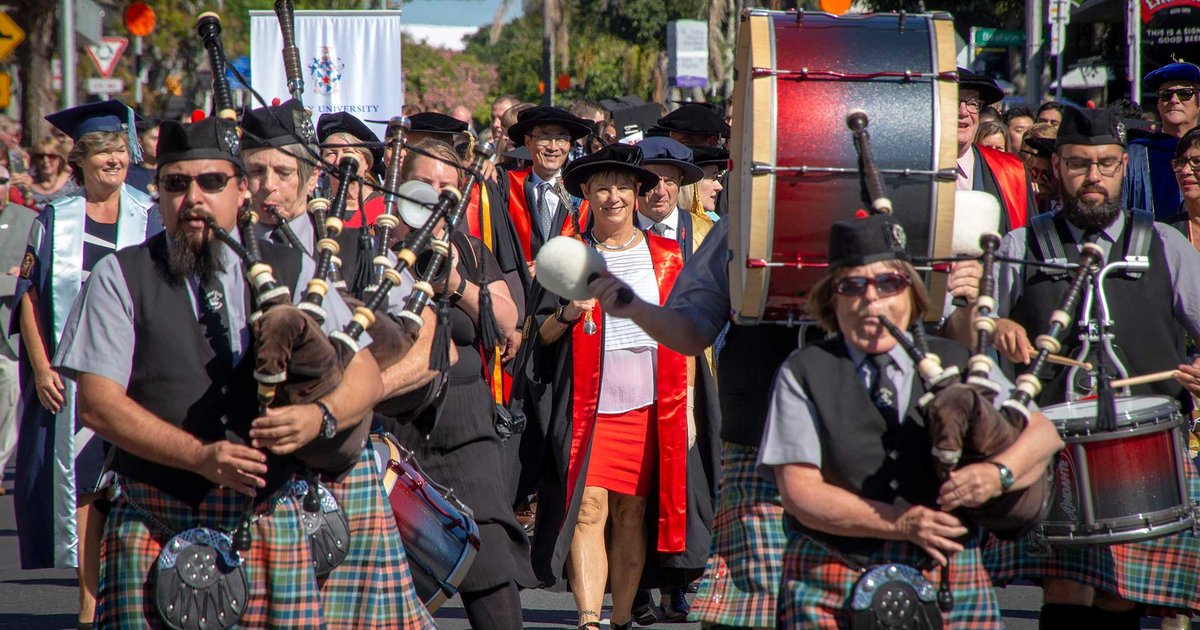 Hiring gowns and academic dress for ceremonies and celebrations ...