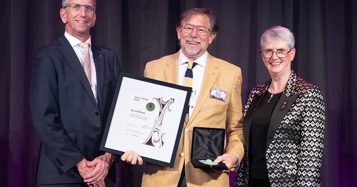 Distinguished Professor Gaven Martin awarded Jones Medal for ...