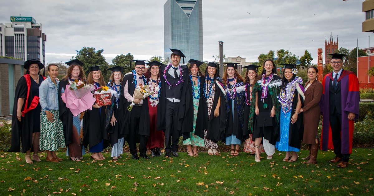 VetMAP students celebrate graduation milestone - Massey University