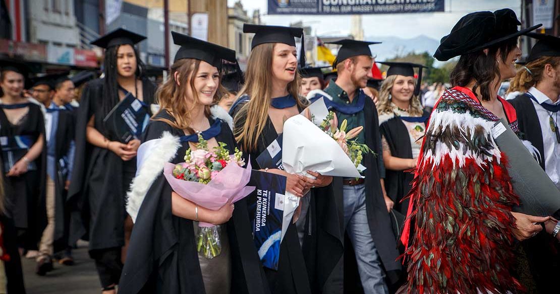 Class of 2020 enjoy celebrating at Manawatū Graduation - Massey University