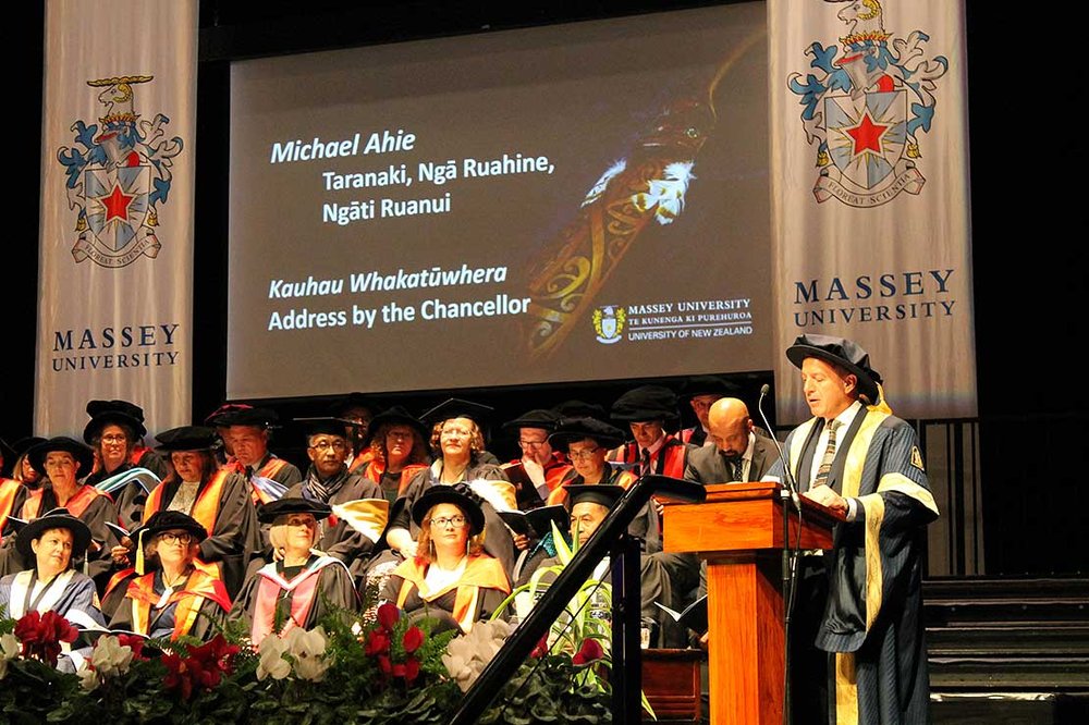 Graduation ceremonies build new tradition - Massey University