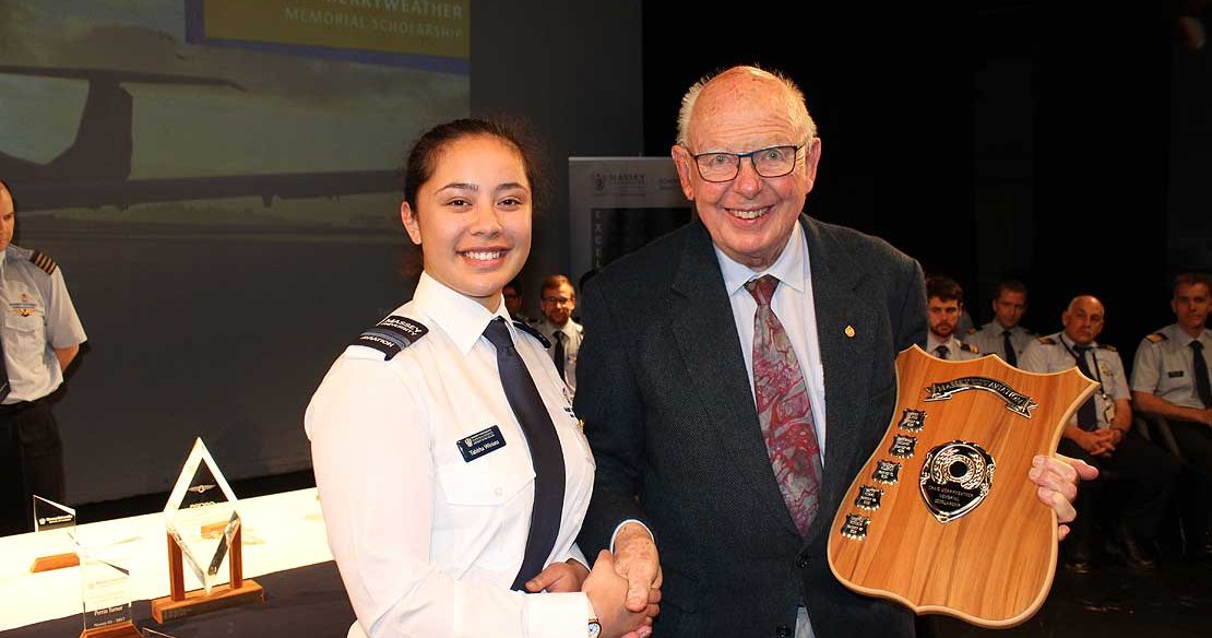 Aviation student wins special memorial award - Massey University