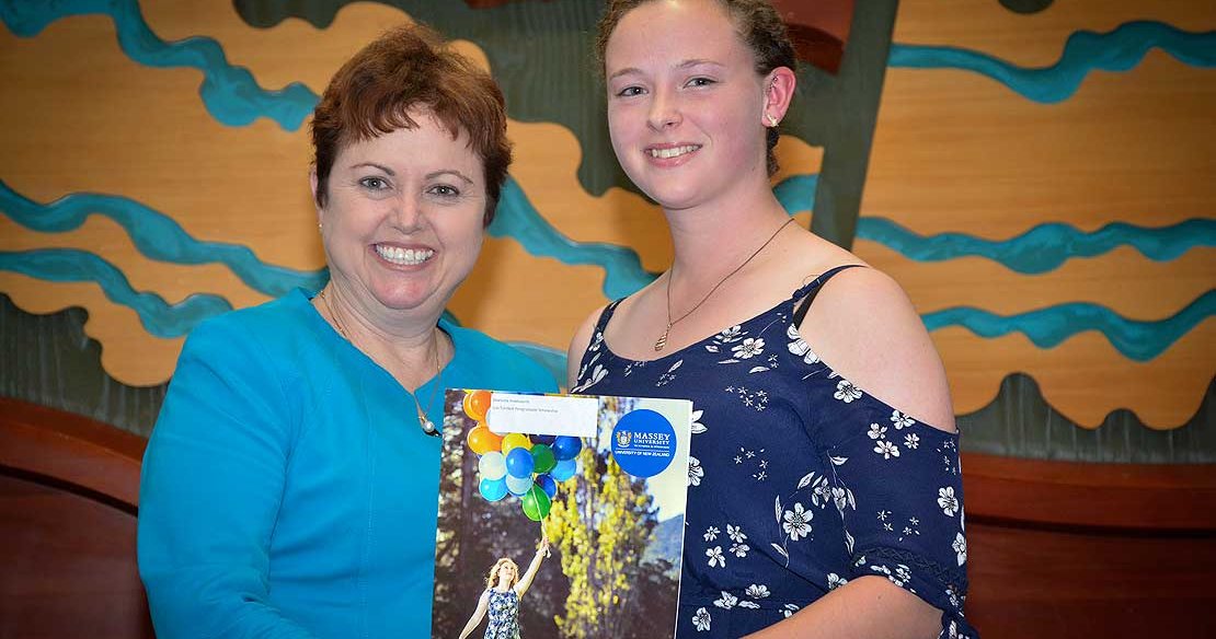 Scholarships provide boost for Ag-hort students - Massey University